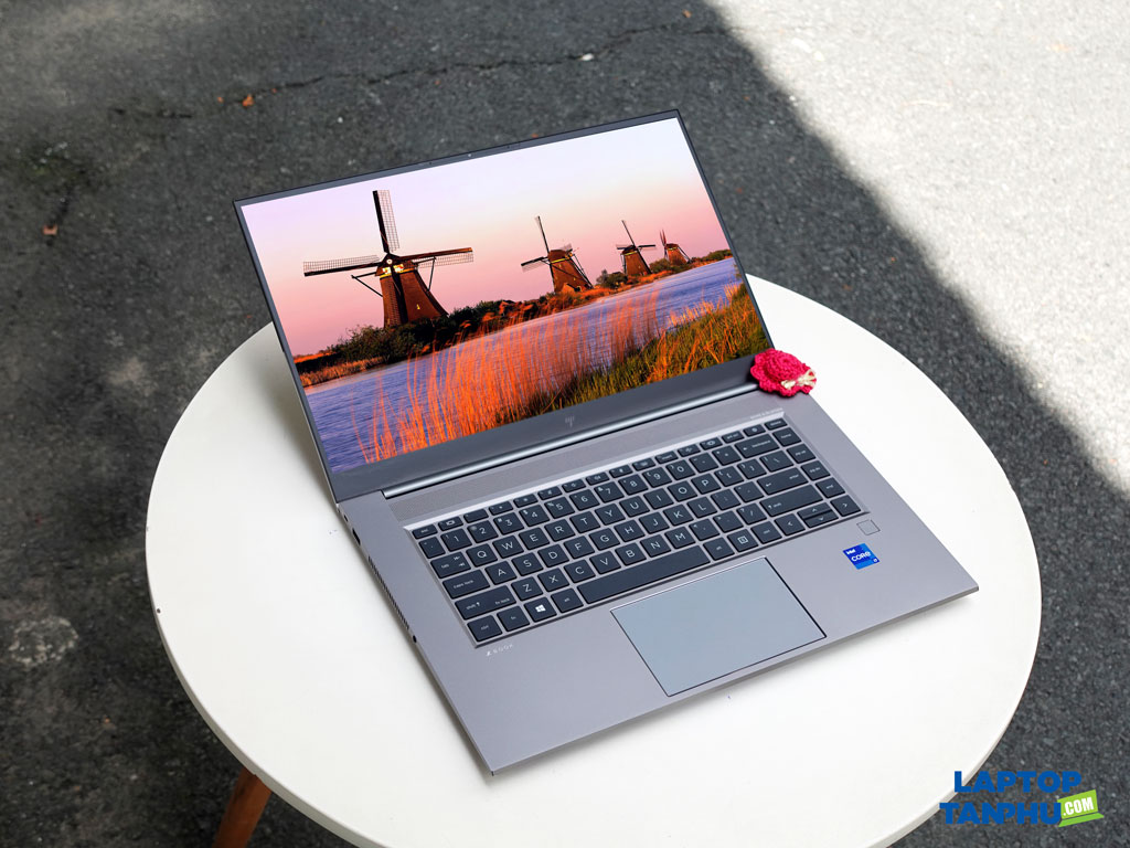 HP Zbook Studio 15 G8 i7-11850H RTX A3000 đồ họa nặng