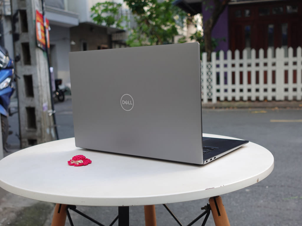 Dell Precision 5550 i7-10850H | LAPTOP TÂN PHÚ