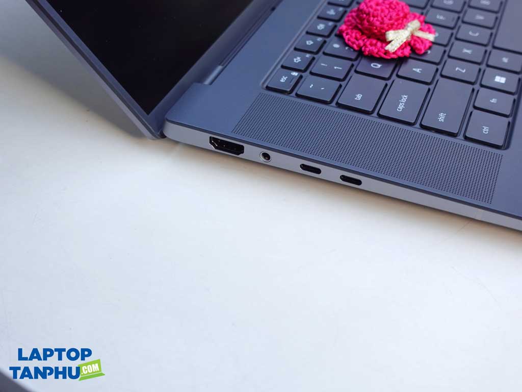 Dell Precision 5690 Ultra 7 165H vga 8GB 12gb 16GB sẵn hàng